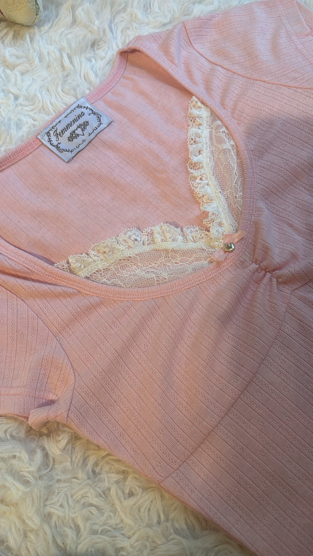 Handmade Clothing – Femmenina